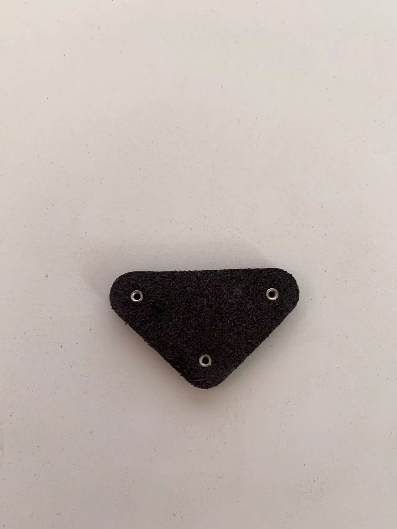 Fashion Prada Tags Metal with Rubber Material For Handmade Goods ...